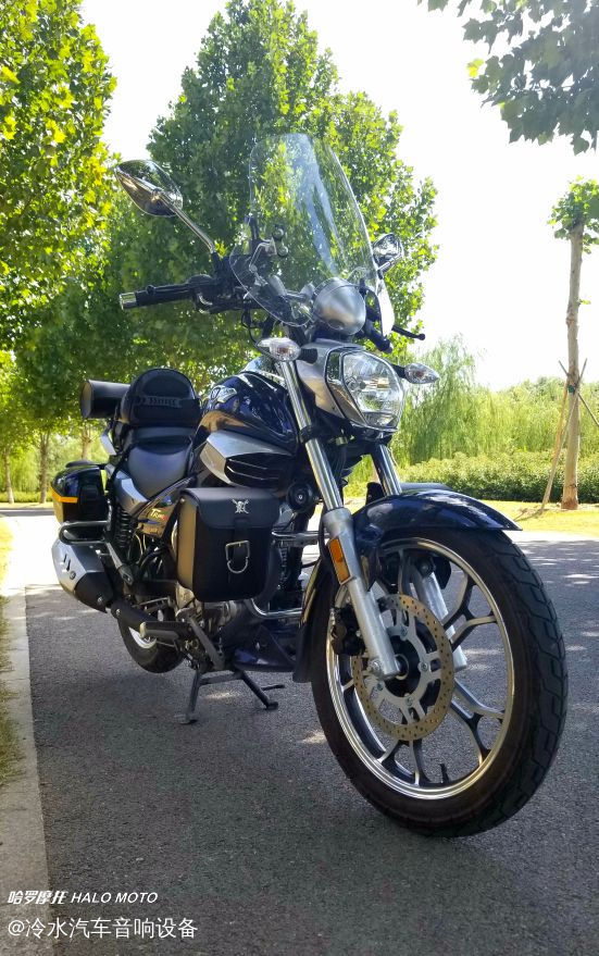 豪爵摩托车,TR150ES报价及图片-摩托范-哈罗摩托车官网